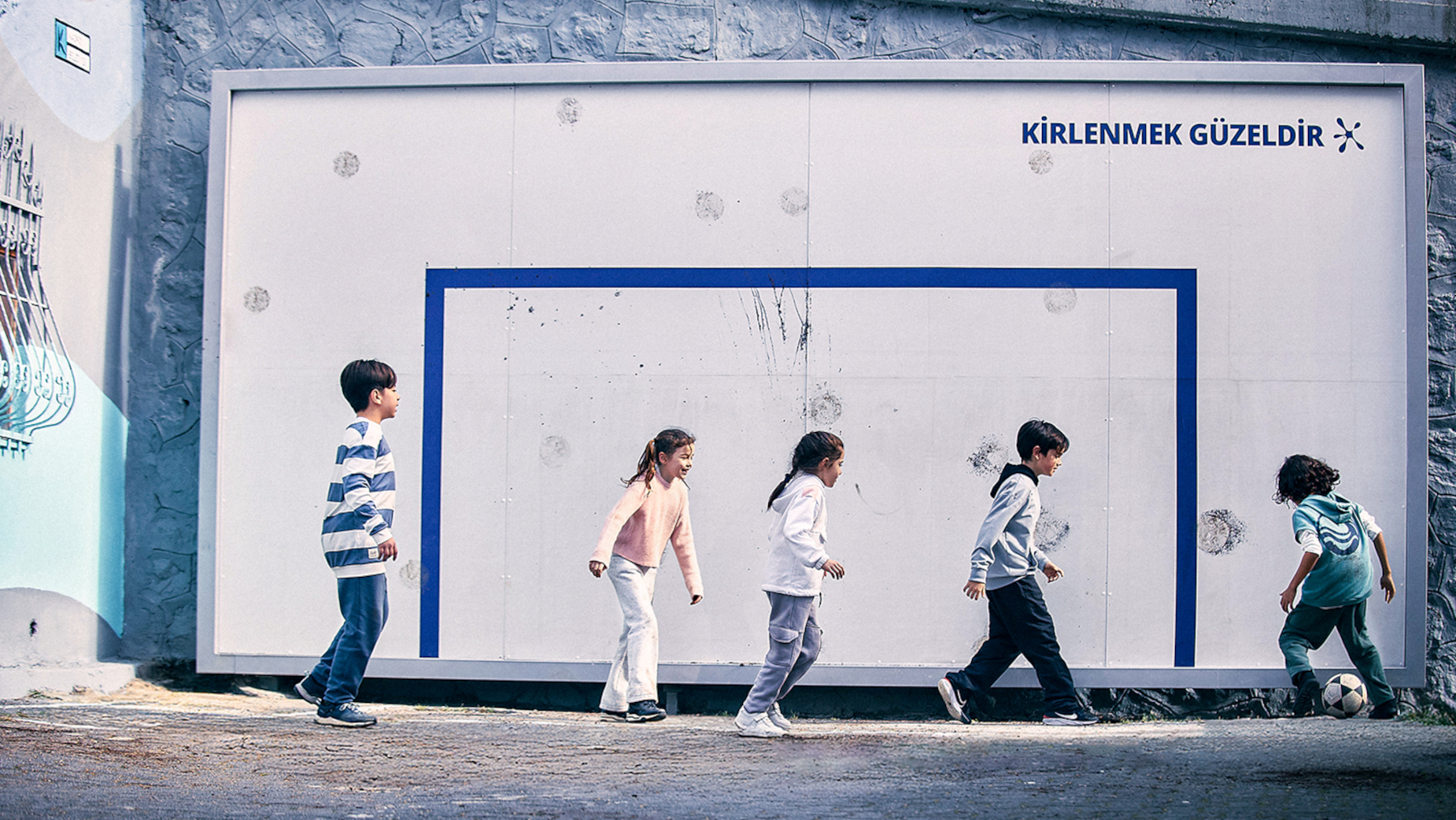 Dirt Is Good Transforms Billboards into Play Spaces to Get Kids 'Out of ...