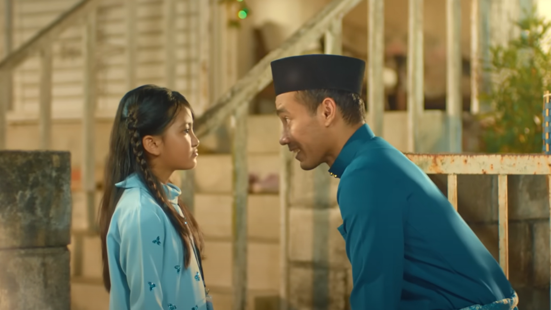 RHB Bank Weaves Threads of Belonging for Hari Raya Campaign | LBBOnline