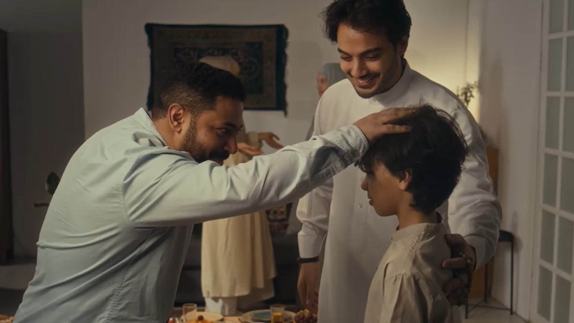 Lebanese Station Unveils Creative Gesture of Appreciation in Heartfelt ...