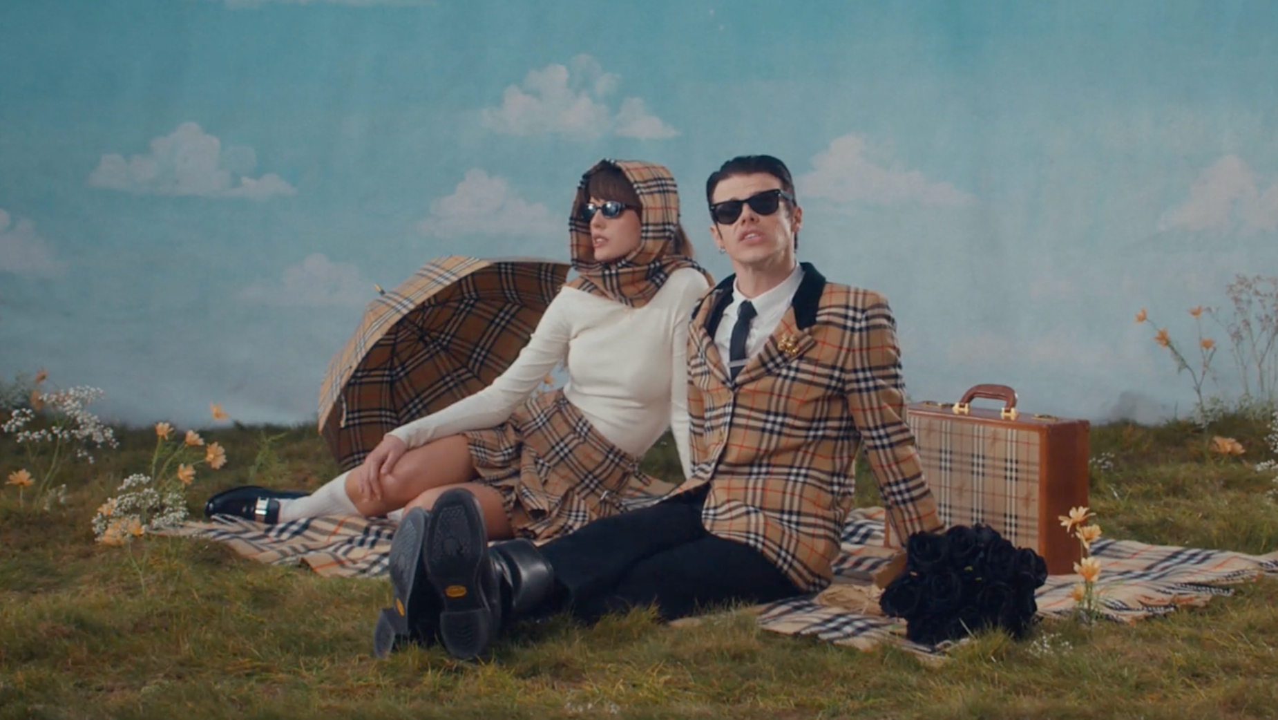 Yungblud Sends a Love Letter to London in 'Lovesick Lullaby' Video | LBBOnline