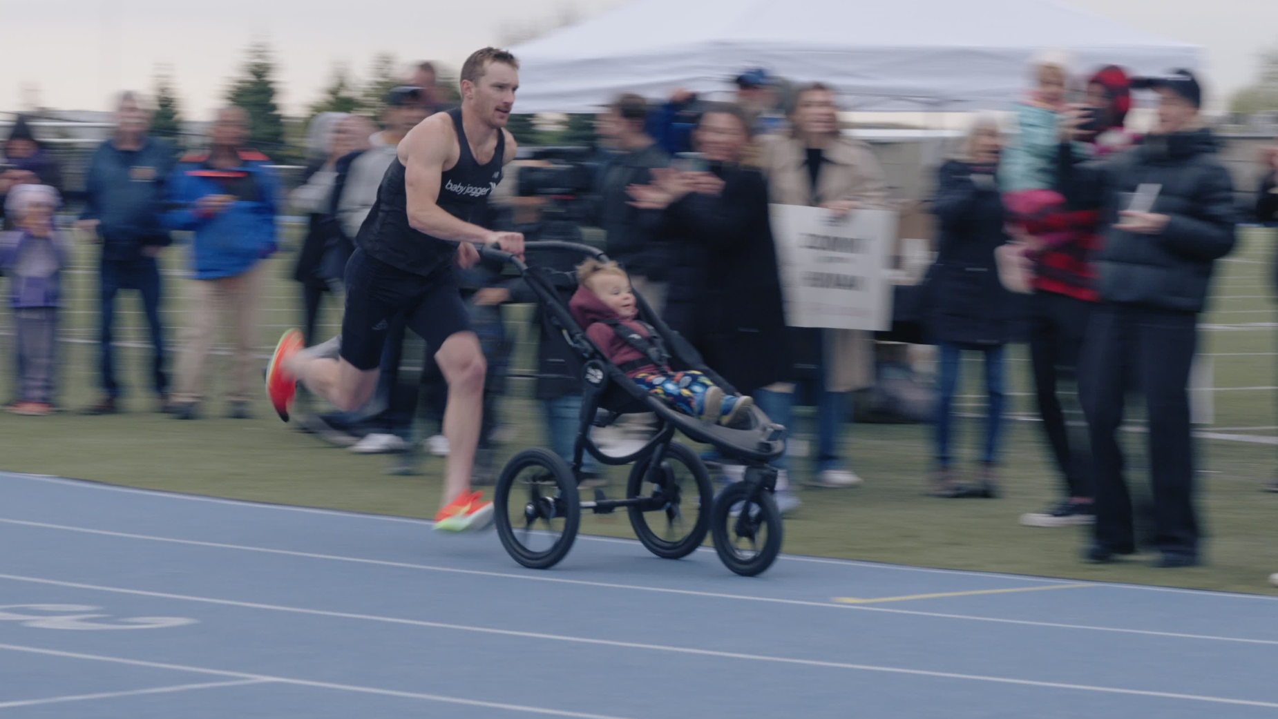 Toronto Man Breaks Guinness World Record for Fastest 1km Run Pushing a ...
