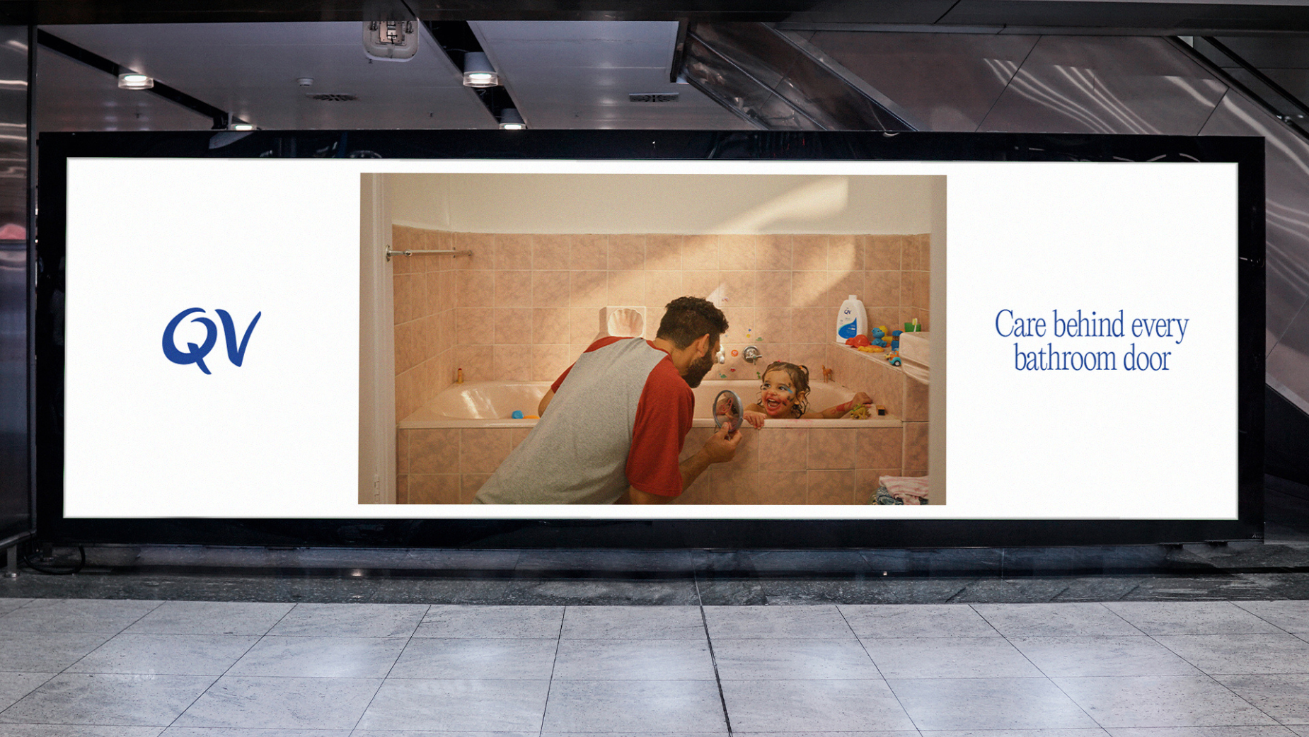 QV Spotlights Tiny "Make Up Thief" and Hair Stuck to Shower Screens In ...