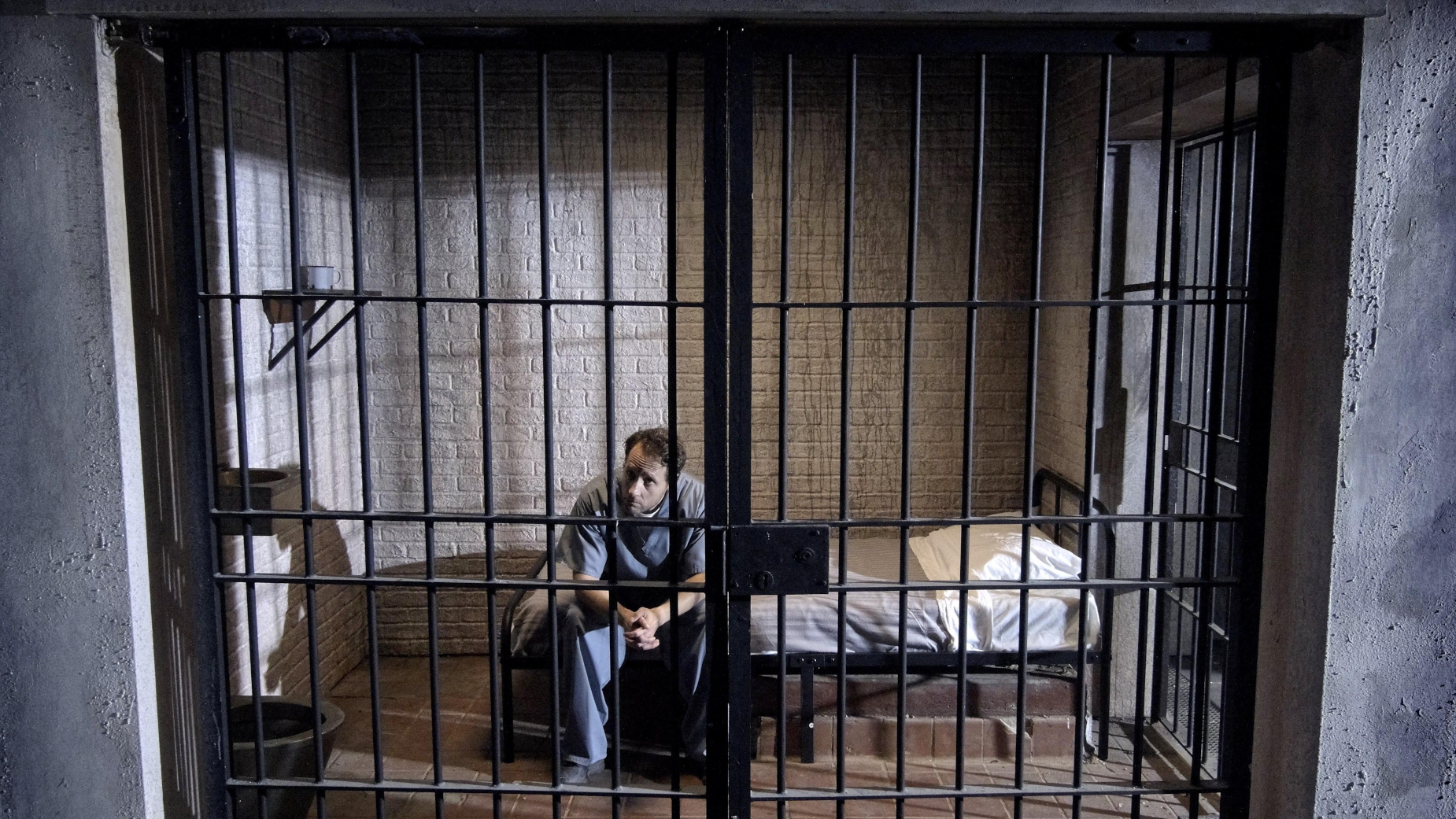 Fresh Fixes of Minimalist Comedy: 'The Mute Series' Strips Storytelling ...