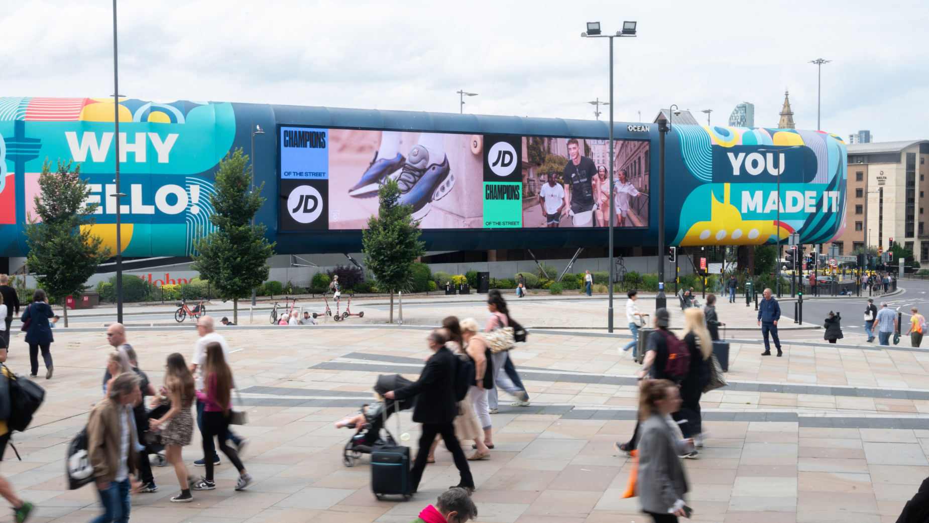 Ocean Outdoor Finds Large Format DOOH Attracts 5x More Attention Than Online Ads | LBBOnline
