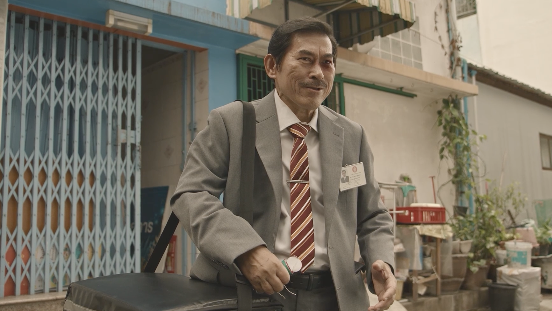 Travelling Salesman Tries to Serve Up the Best in Quirky Five Star ...