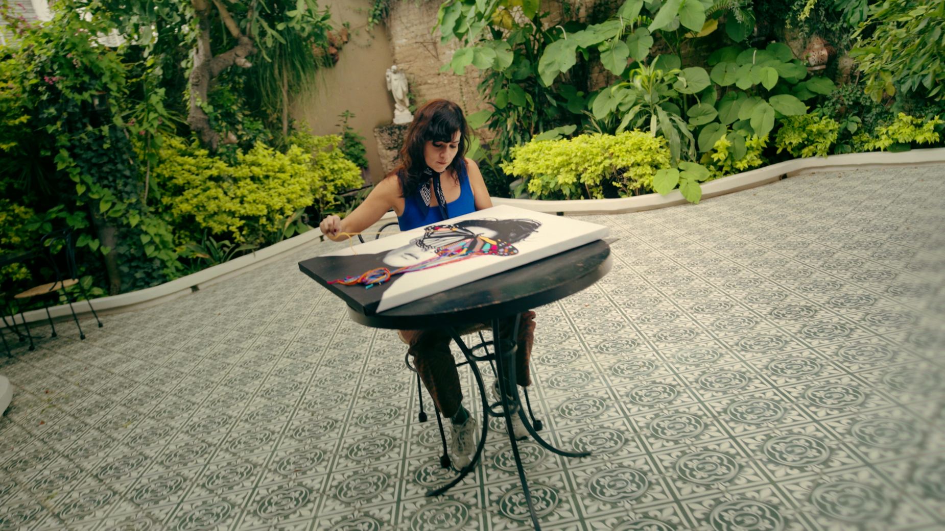 Felicia Manning Delves into the World of Mexican Artist Victoria ...