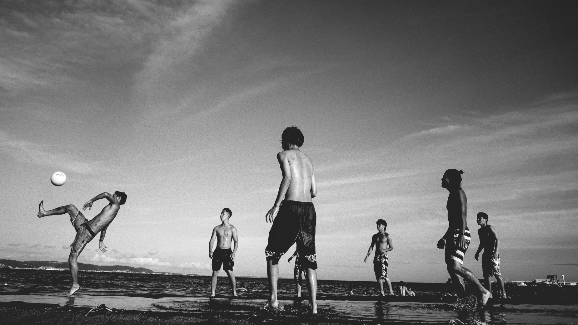 Erick Rosa and Photographer Iris Fuzaro Document Tokyo in New ...