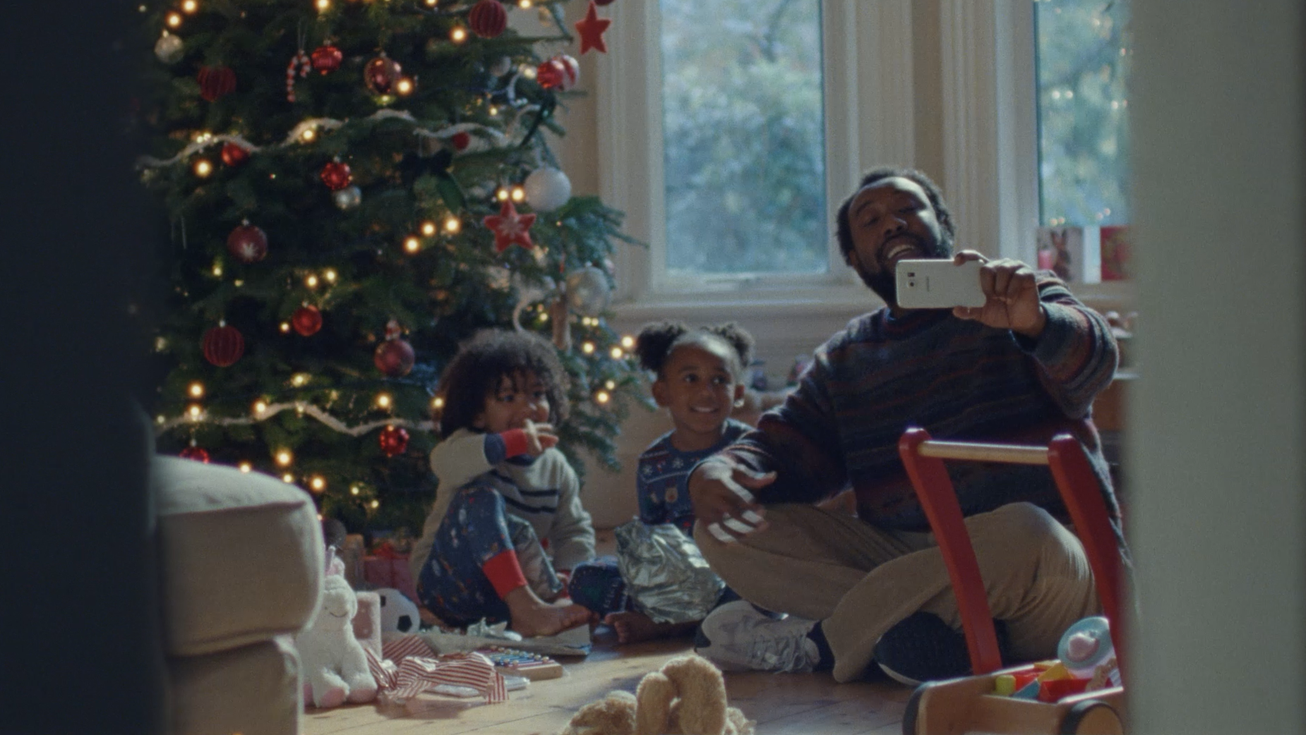 Vodafone's Nostalgic Christmas Campaign Returns | LBBOnline
