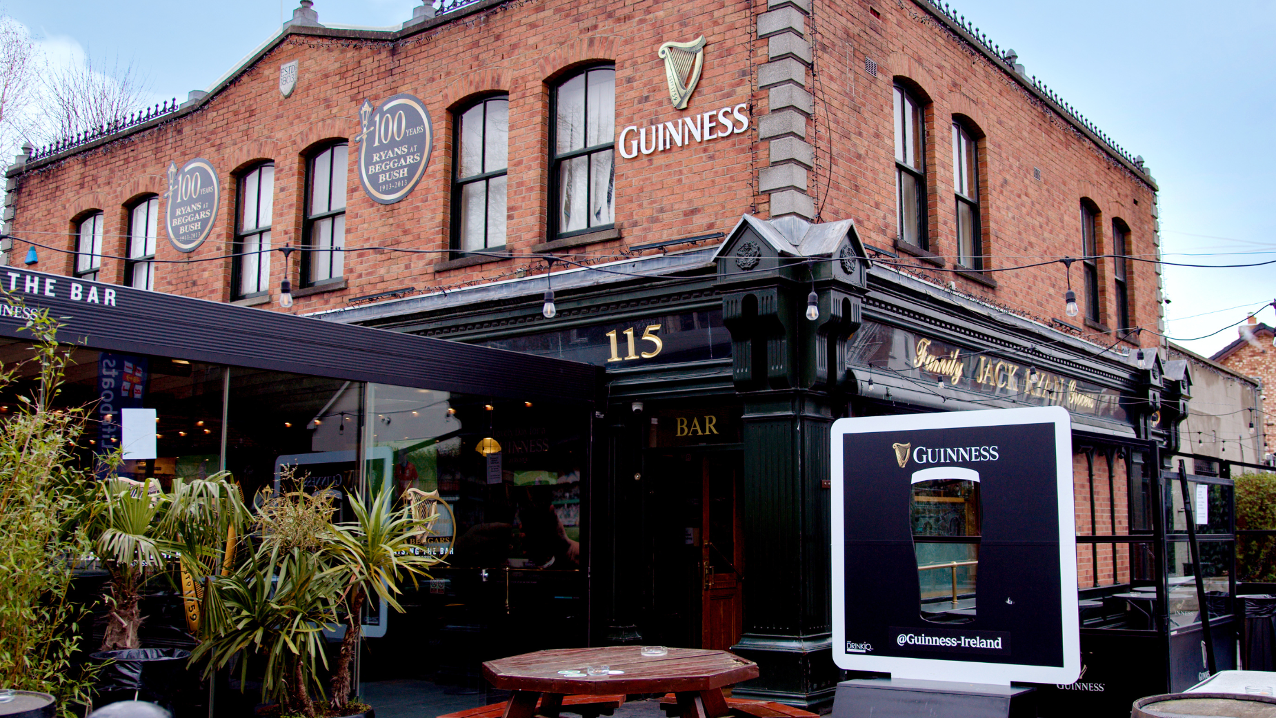 Guinness Puts Rugby Fans At the Heart of the Pint | LBBOnline