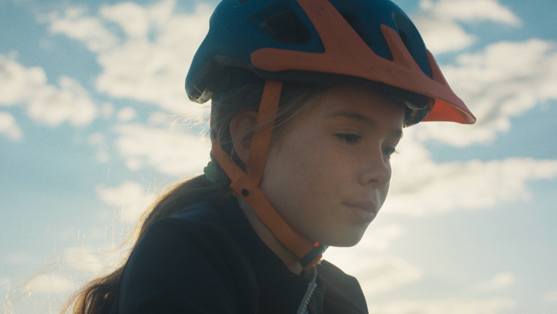 Young Girl Gives Voice to the Joy of Trying Something New for Decathlon ...