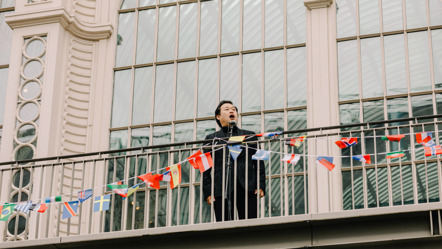 Royal Ballet & Opera Captivates Football Fans with Surprise Nessun ...
