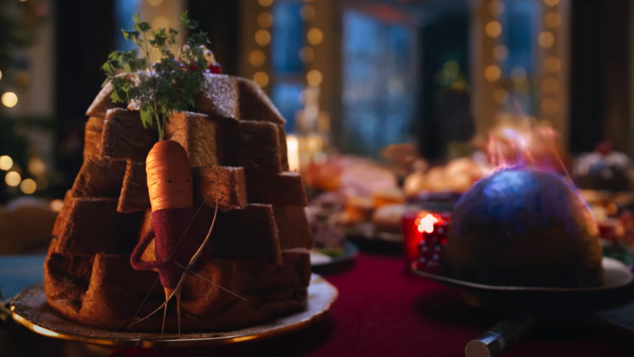 Kevin the Carrot Takes on a Christmas Intruder in Aldi's Festive Parody ...