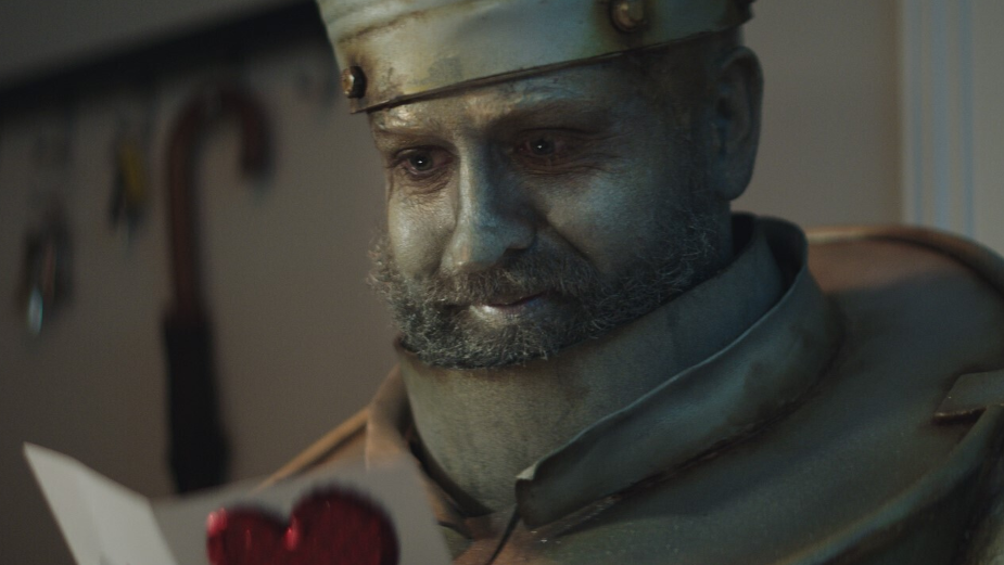 A Tin Man Goes in Search of Love in An Post's Christmas Campaign ...