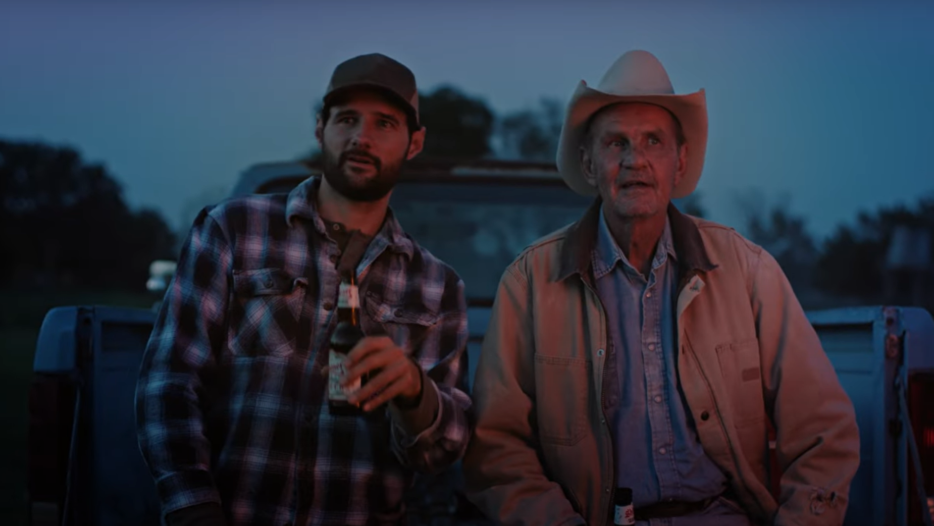 Shiner’s Holiday Cheer Brings Glowing Christmas Lights to Texas in ...
