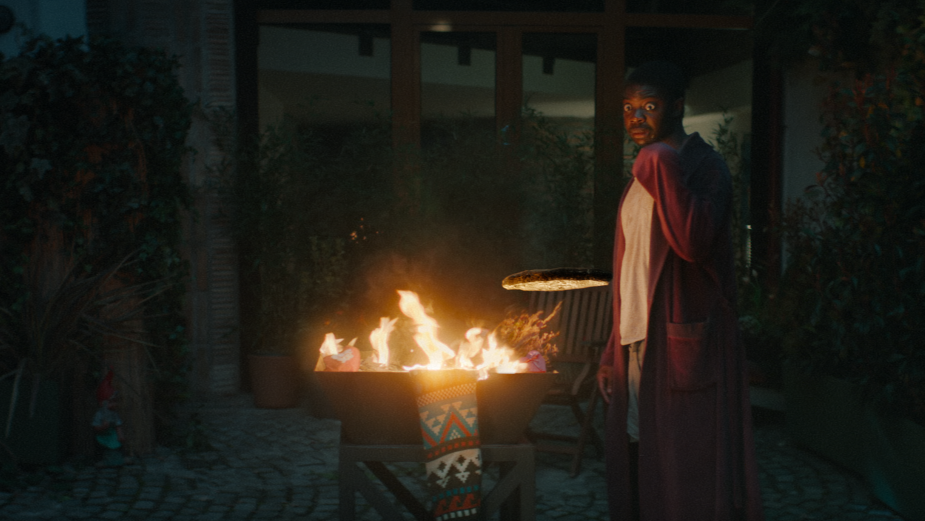 A Whopper Goes to Extreme Lengths to Satisfy its Flame Fetish in Burger ...