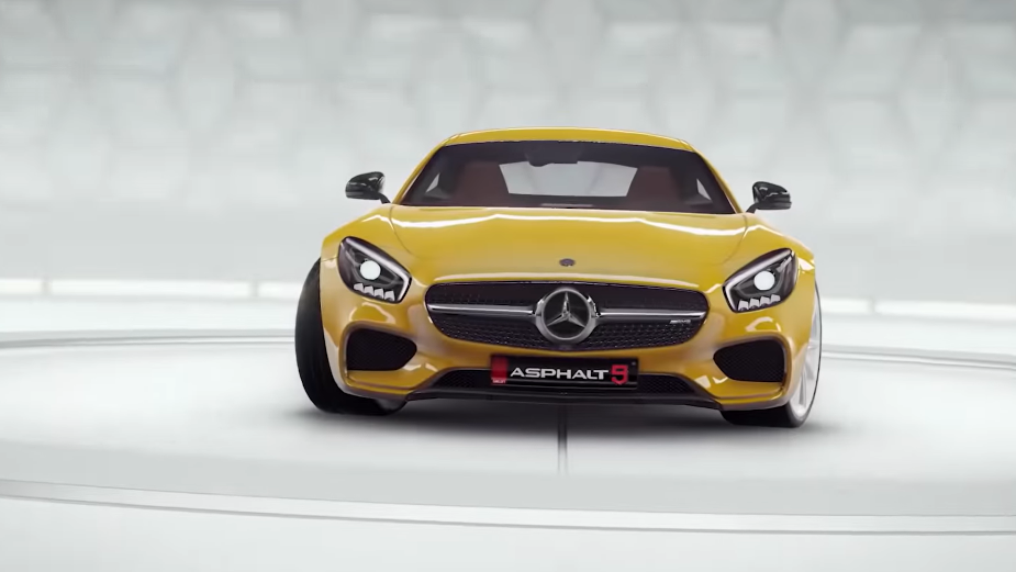 Asphalt 9: Legends Launches on Xbox Series X|S and Xbox One | LBBOnline