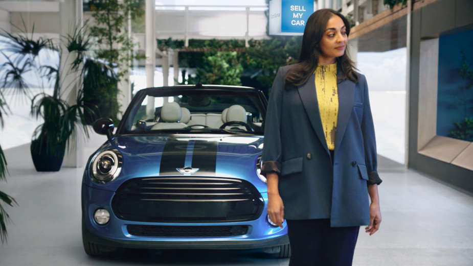Take Charge of the Car Selling Experience in CarGuru's Spot | LBBOnline