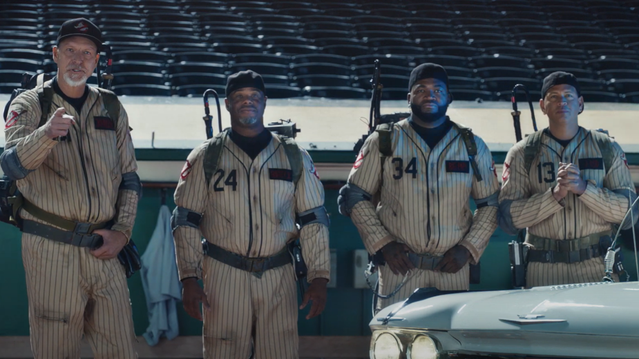 Baseball Legends Fight MLB Mascots in DIRECTV’s Epic ‘GOATbusters’ Spot ...