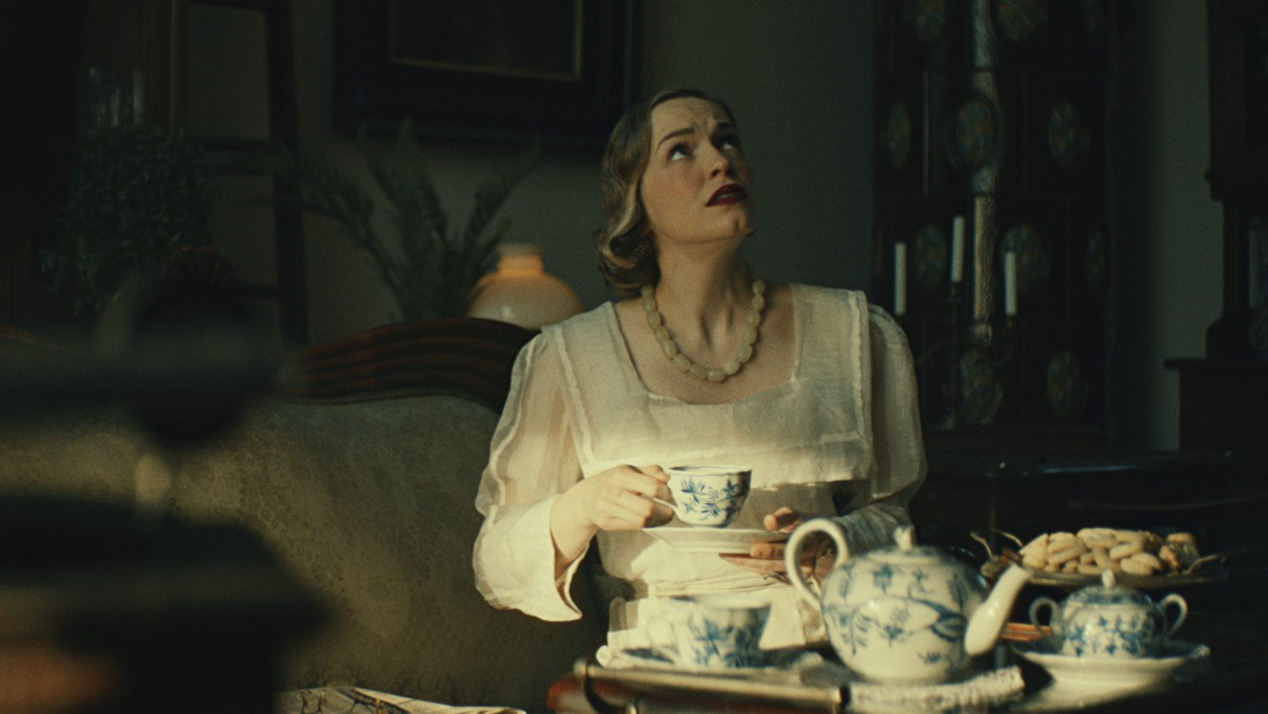 Explore the Modern Day Haunting of 1920s Home Life with Erste Bank ...
