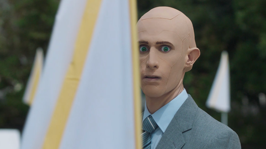 Internova Travel's Creepy Spot Puts the Human Touch in Holiday Booking ...