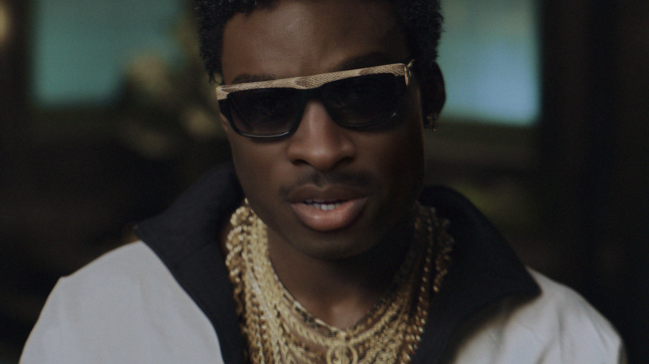 Gillette Throws it Back to 1989 with Football Legend Deion Sanders for the NFL Draft Spot ...