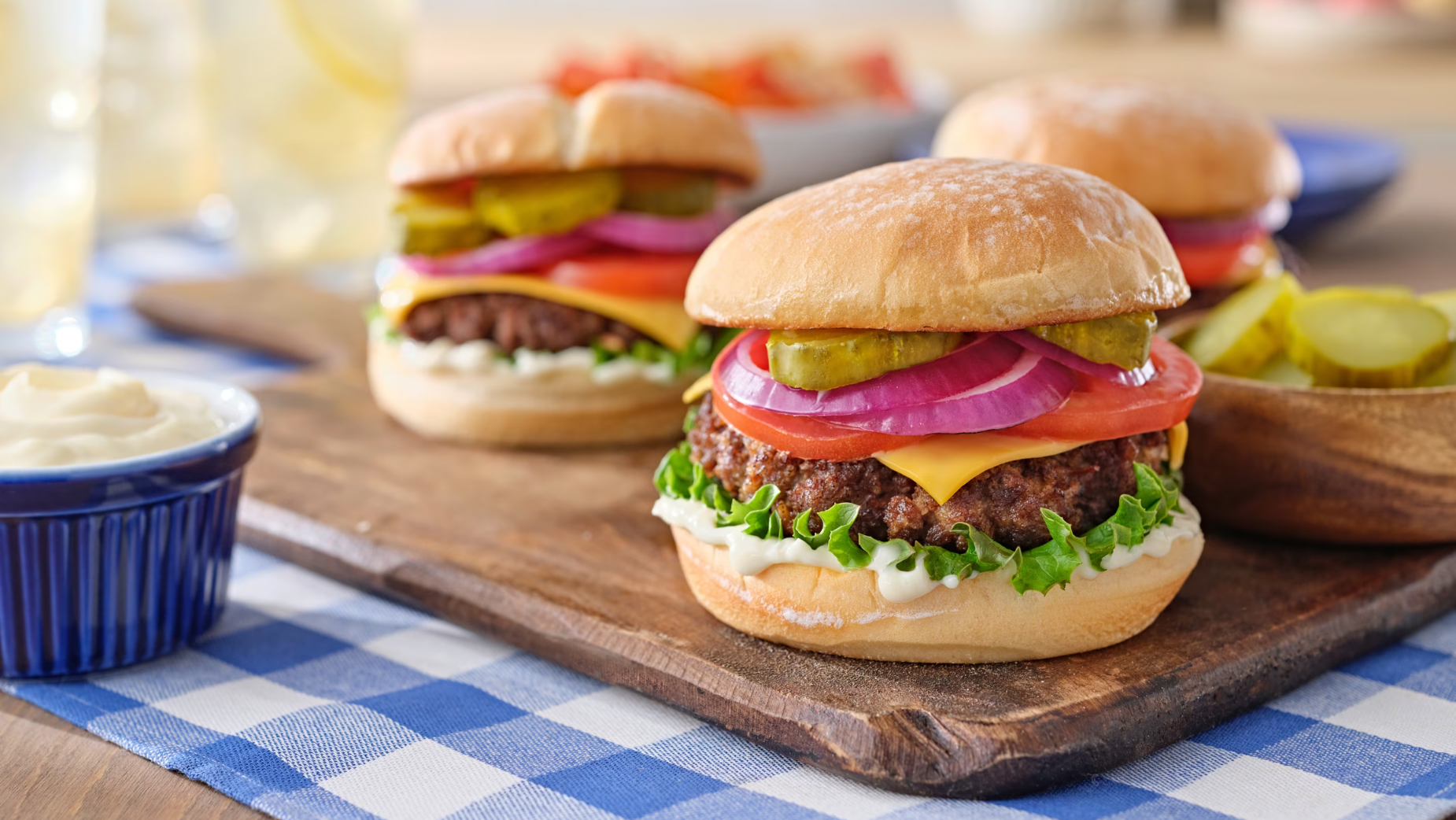 Hellmann’s Backyard Barbeque Brings the Magic of the Grill to Canadians ...
