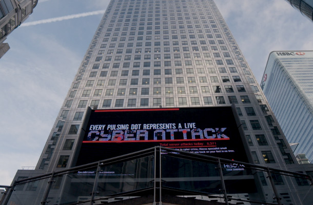 HISCOX Billboard Reacts in Real Time to Cyber Attacks | LBBOnline