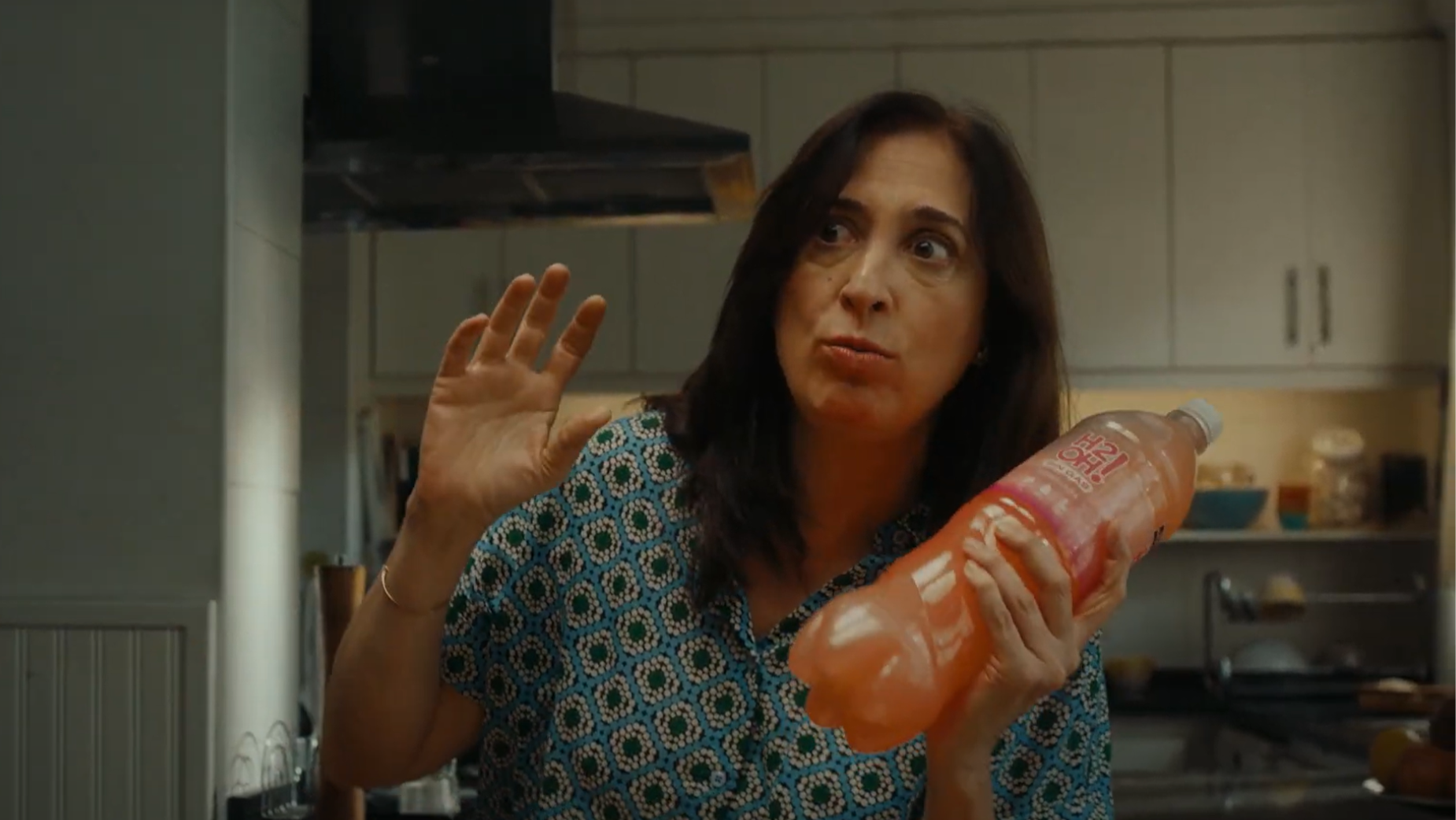 Isla and H2oh! Spotlight “Gesticulators” In Humorous Campaign | LBBOnline