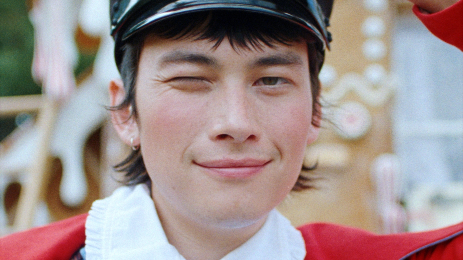 Coffee & TV's Simona Cristea Brings to Life a 16mm Christmas Wonderland ...