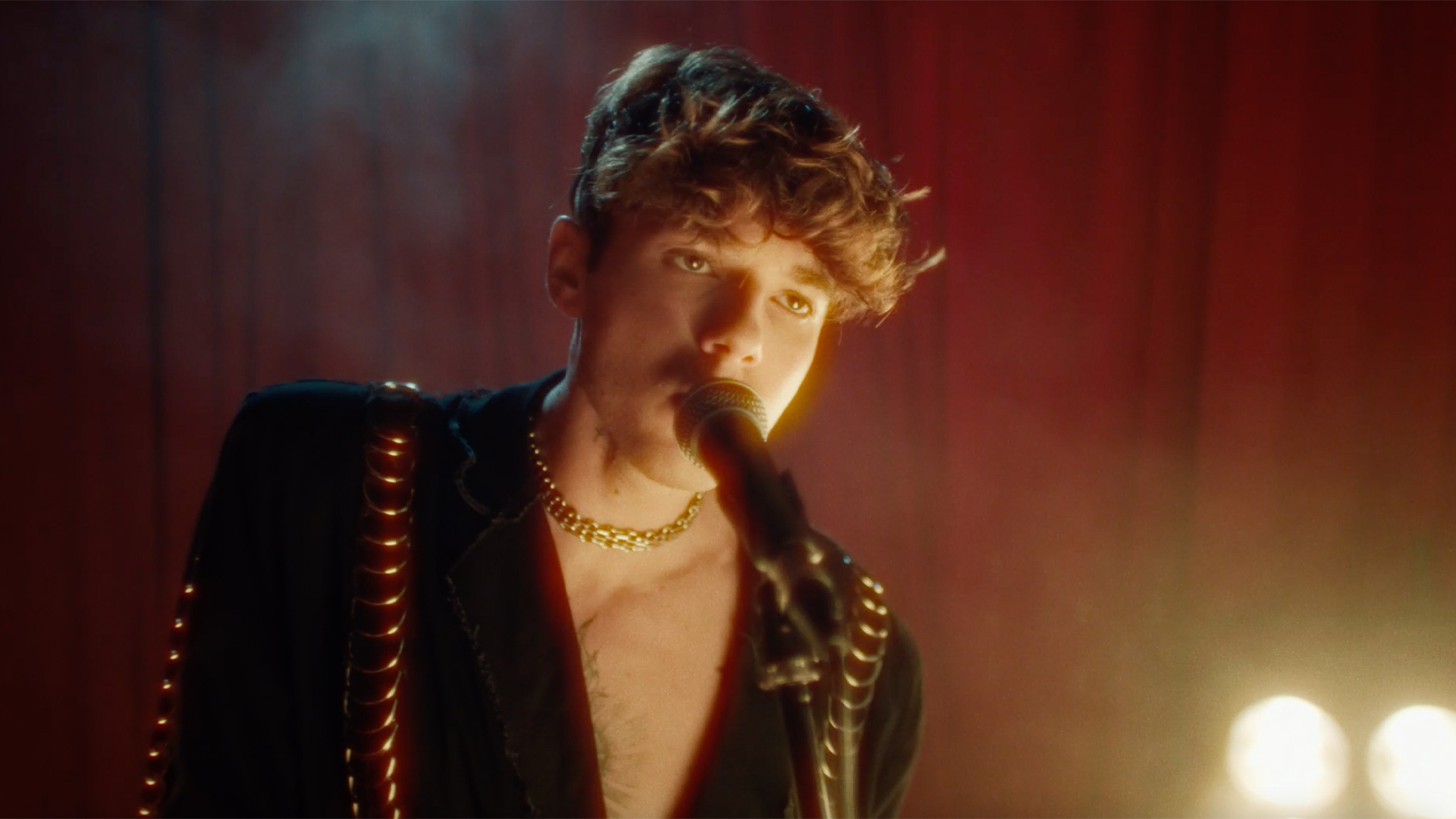 Music Video for Kid Brunswick's 'The Feels' is a Twisted Dating Show ...