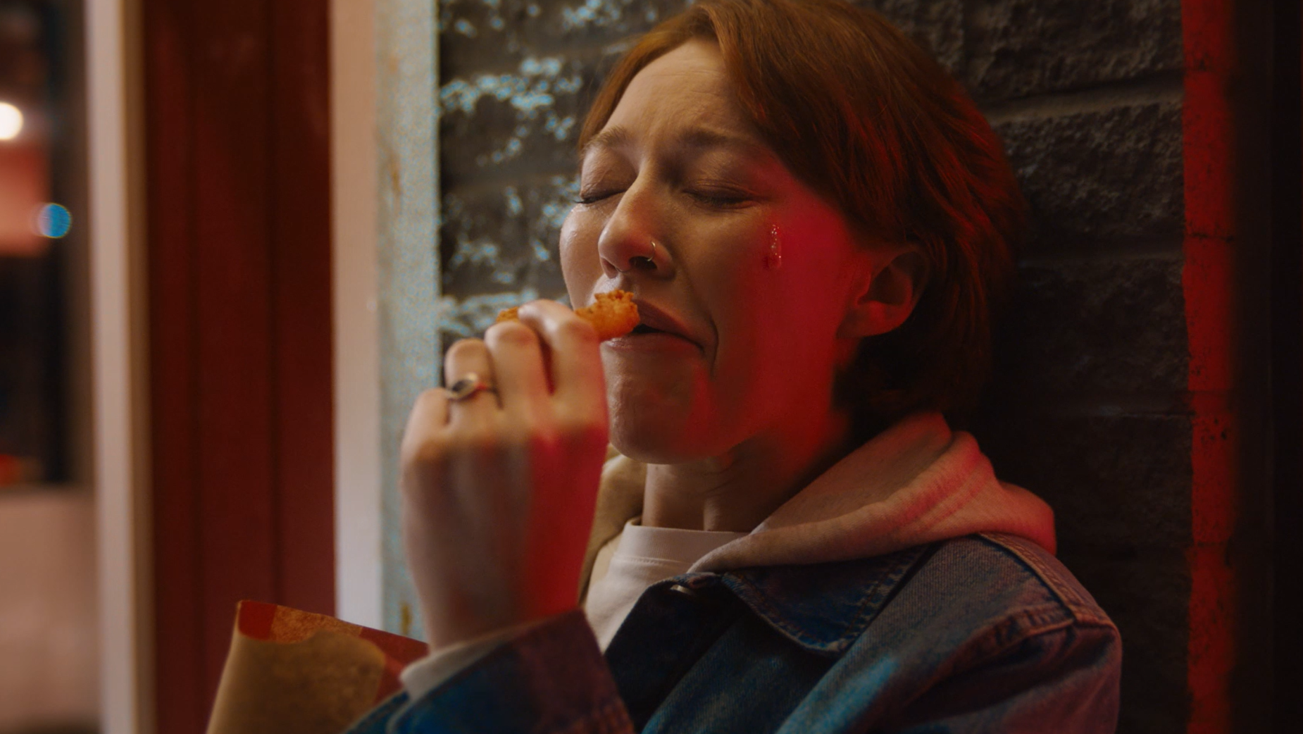 Canadian Chicken Fans Cry Tears of Joy Over Arrival of KFC’s Onion ...