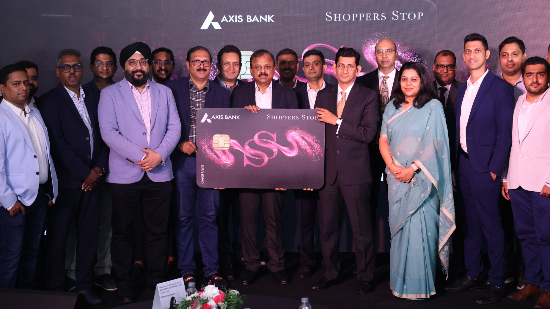 Axis Bank Expands Its Omni-Channel Shopping Segment through Its Credit ...