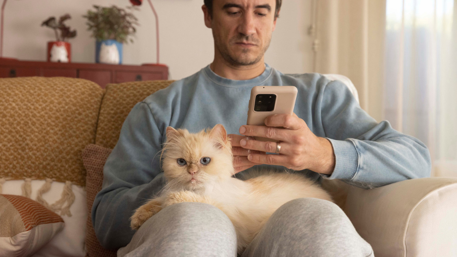 Coles Online Spotlights Rapid Delivery with Smith St Campaign | LBBOnline