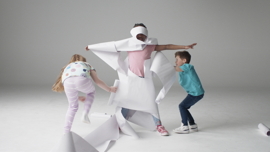 LEGO Foundation's Boring Room Experiment Highlights Simplicity of Free ...