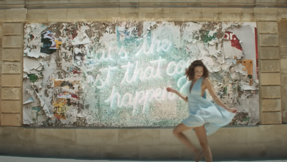 La Marca Prosecco's Dazzling Spot Embraces its Italian Roots | LBBOnline