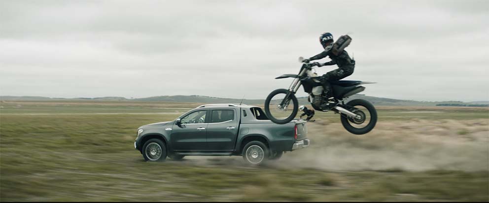 Mercedes-Benz Vans and The Royals Put The X-Class V6 Through its Paces ...