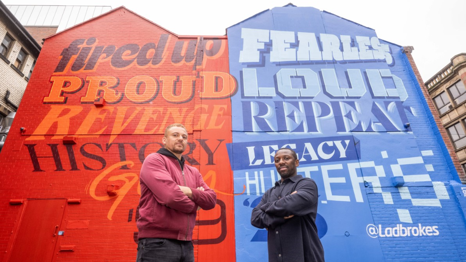 Giant Mural Fuels Hotly Anticipated 191st Manchester Football Derby ...