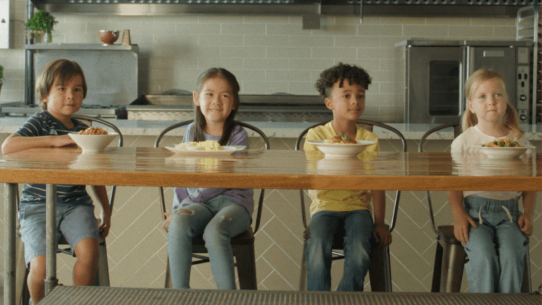 Maple Leaf Foods Helps Kids Eat Like Kids | LBBOnline