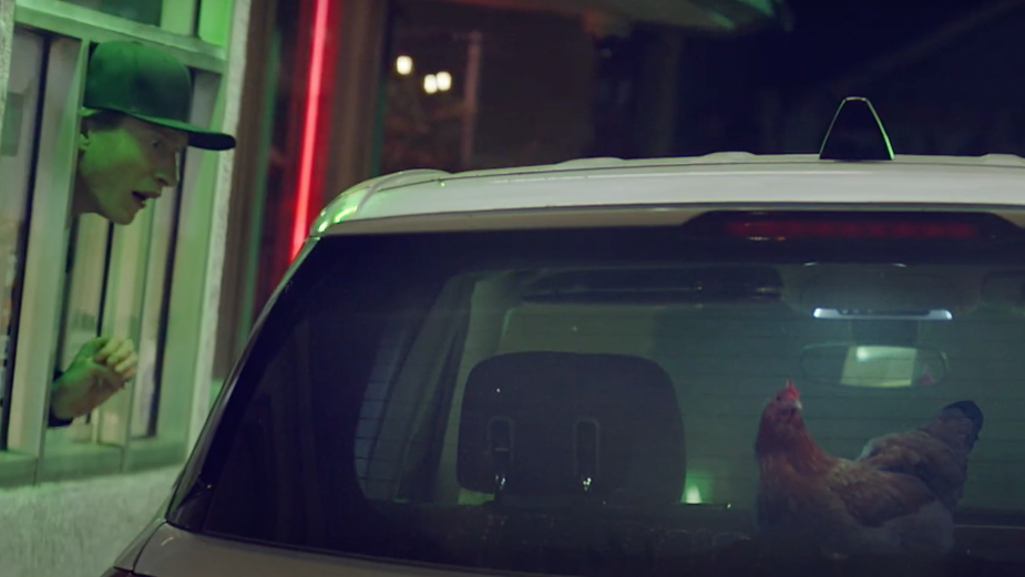 Chickens Fight Back in War Against Wings for PETA’s Super Bowl Ad ...