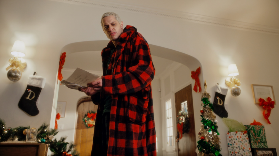 Santa Takes Pete Davidson's New Shaver for a Spin in Holiday Spot from ...