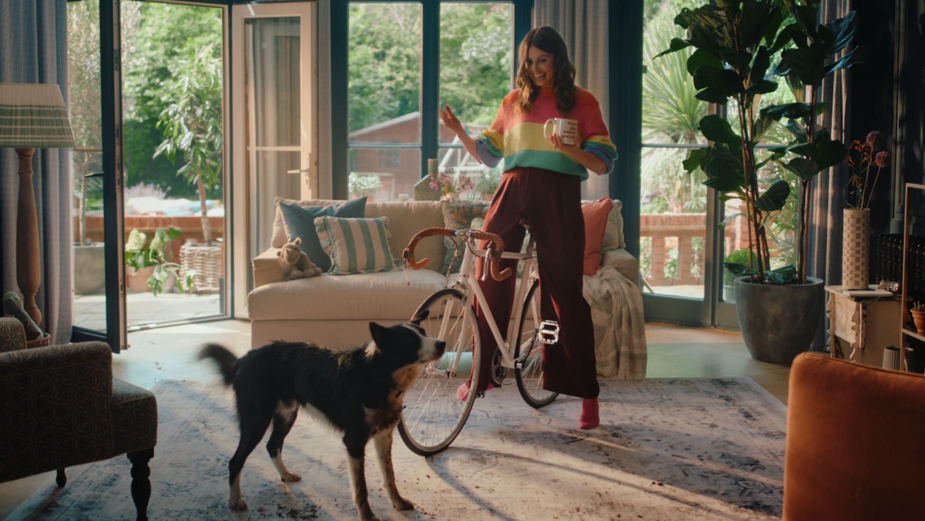 Comedian Ellie Taylor Goes through the Keyhole for Ruggable in First Major UK Campaign | LBBOnline