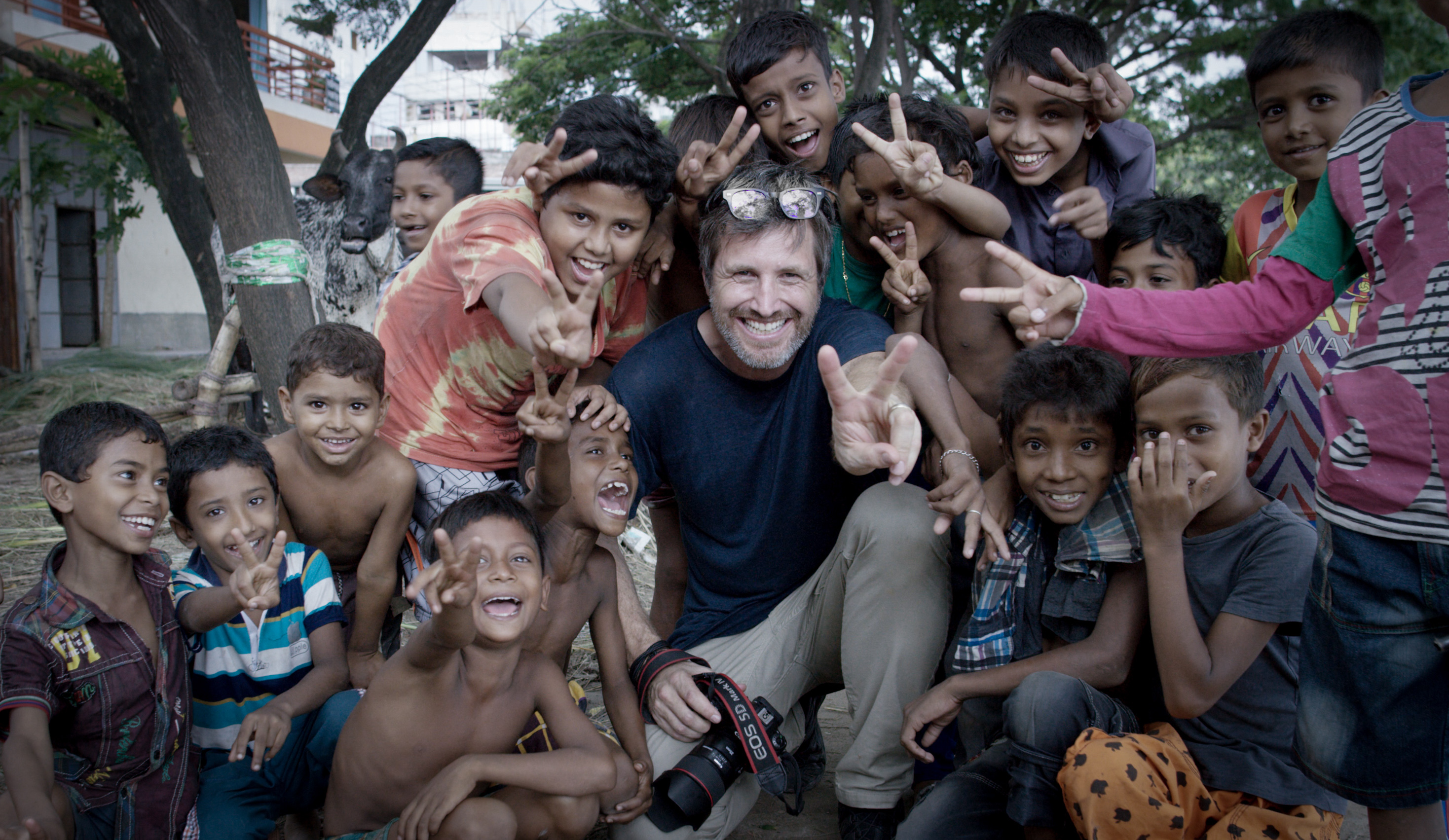 Simon Lister Travels to Bangladesh with UNICEF and Orlando Bloom for ...