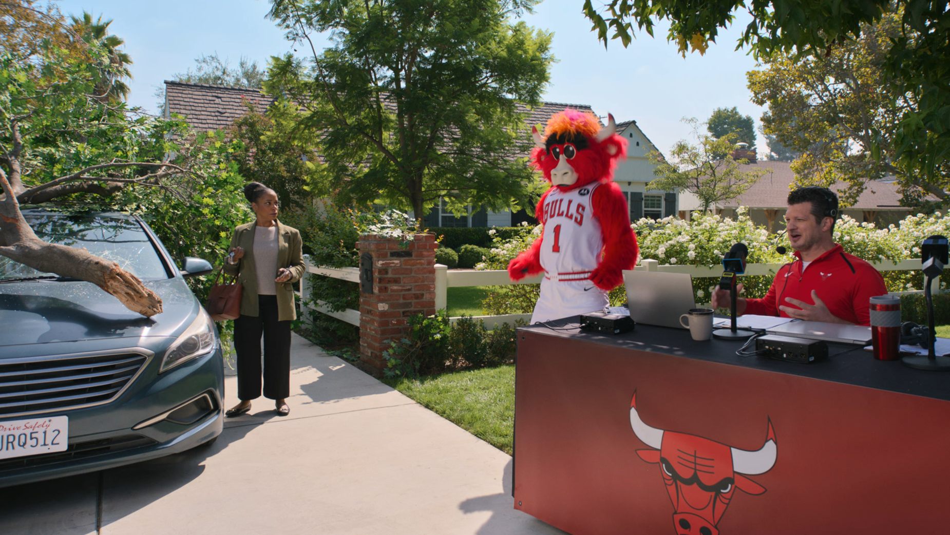 Benny the Bull Has the Right Kind of Magic in State Farm Insurance Spot ...