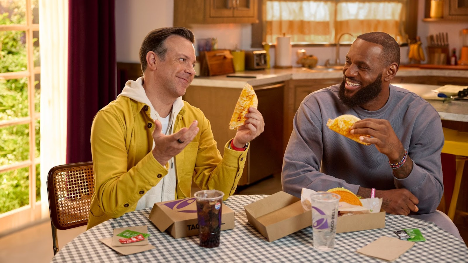 LeBron James and Jason Sudeikis Try Something New for Taco Bells' Taco ...