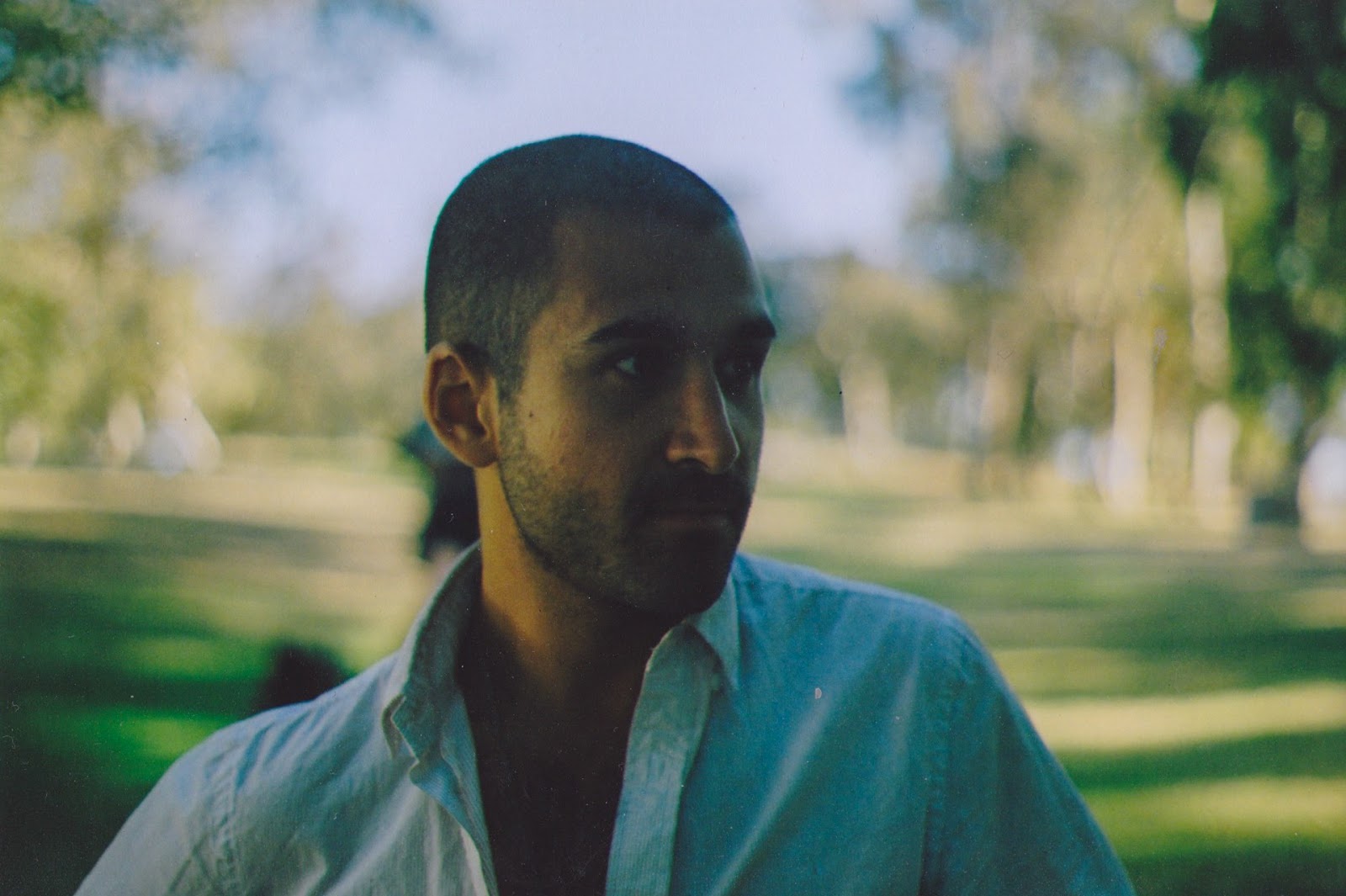 Honor Society Signs Director Taylor Cohen | LBBOnline