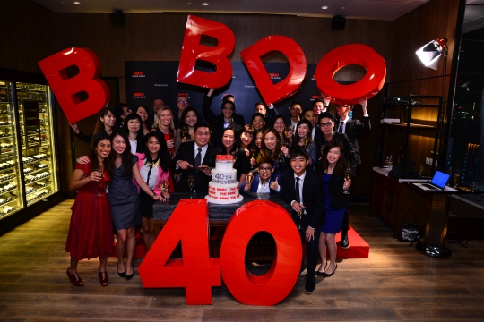 BBDO Looks at Hong Kong's Young, Single & Unsatisfied 'Middlescents ...