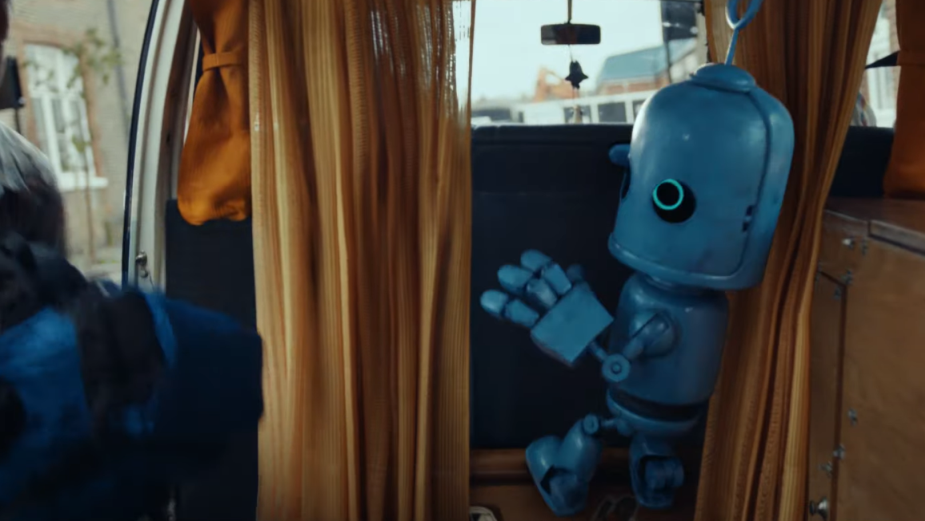 O2's Delightful Robot Bubl Heads On a Road Trip in Latest Campaign ...