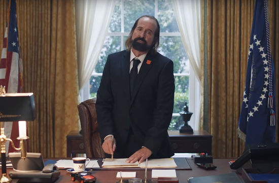 'The Replacer' Plays Havoc with Real World Stories in New COD Trailer ...