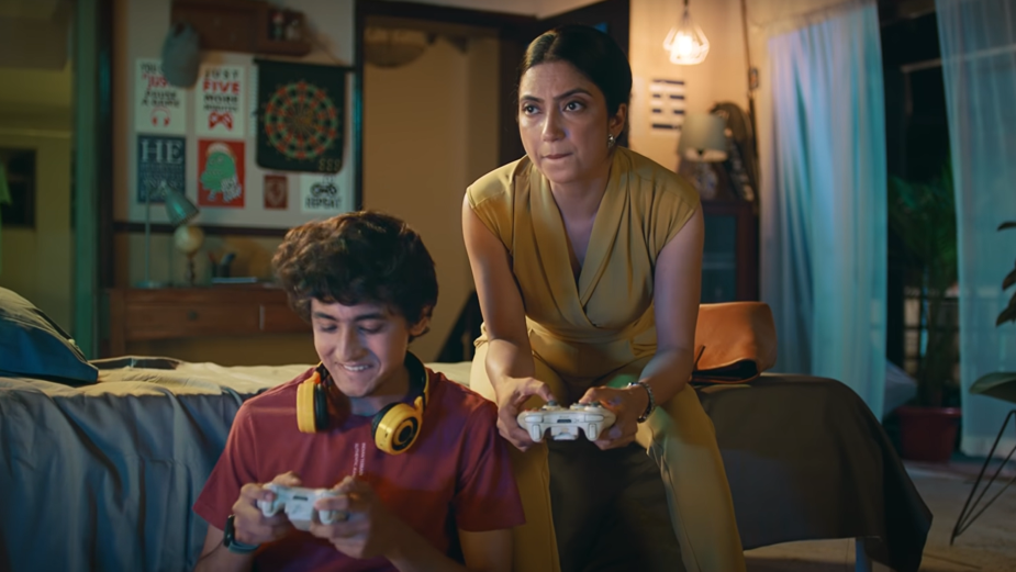 Contract Advertising Puts 'Cool Moms' in the Spotlight for Mother's Day ...