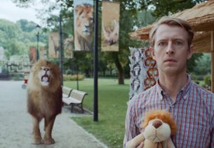 DEVK Insurance Serenades a Lion in New TV Advert | LBBOnline